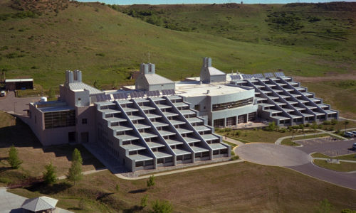 Future-tech: Can Direct Liquid Cooling Make The Jump?